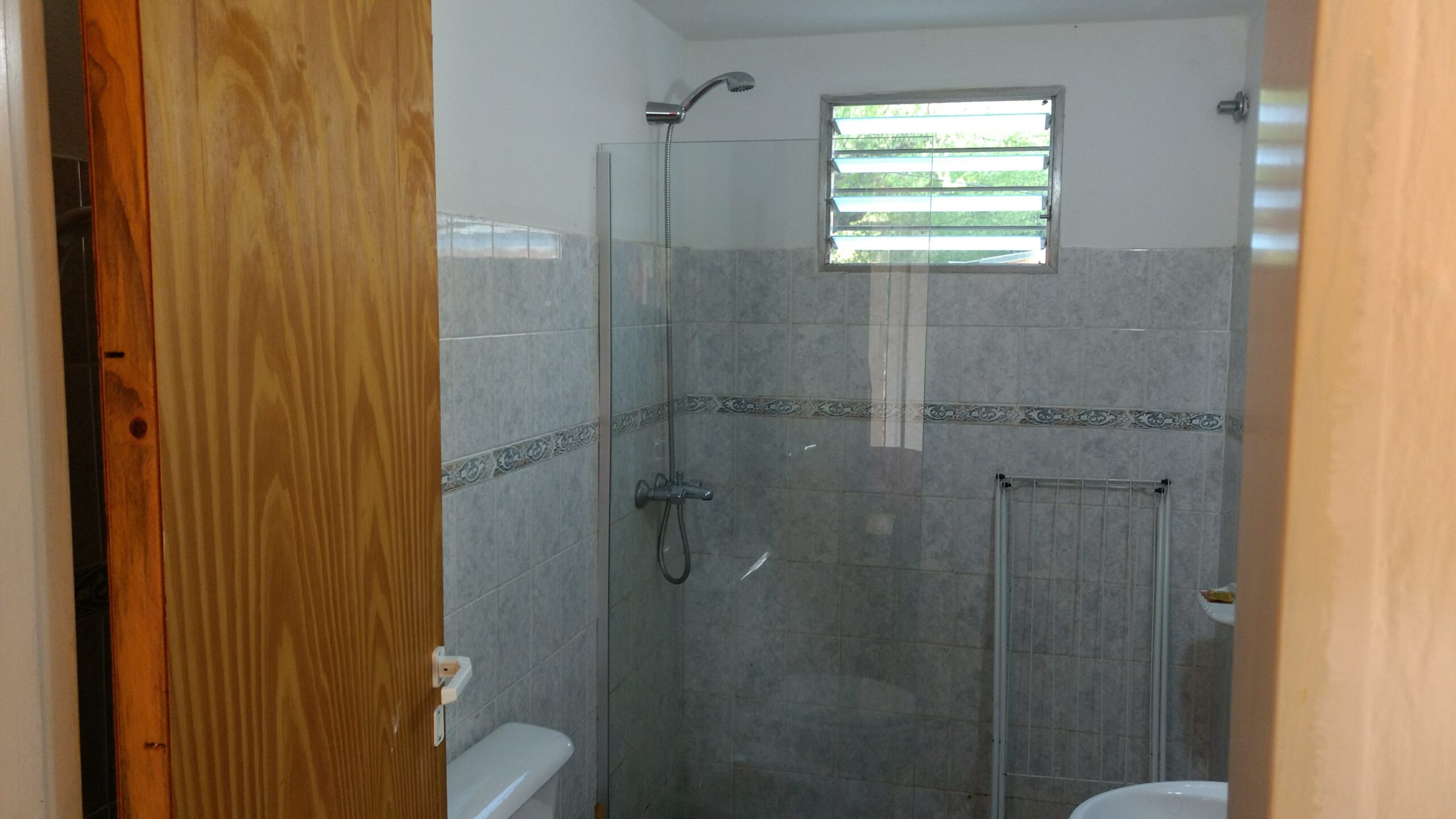 Departamentos casi a orillas del Rio Santa Rosa – Vayate